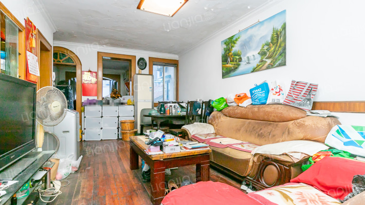 上海虹口鲁迅公园内环内，户型方正，楼层佳，虹足3/8双地铁交汇_北城公寓二手房中楼层2室1厅二手房出售信息-上海链家